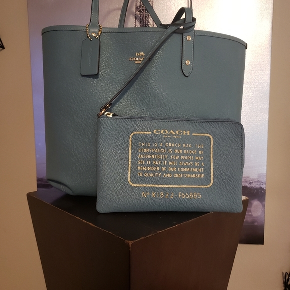 Coach | Bags | Coach Ombre Reversible City Tote K822f66885 | Poshmark